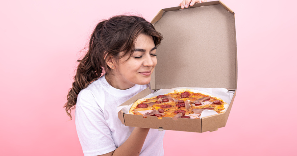 Pedido de Pizza por WhatsApp: saiba como vender mais!